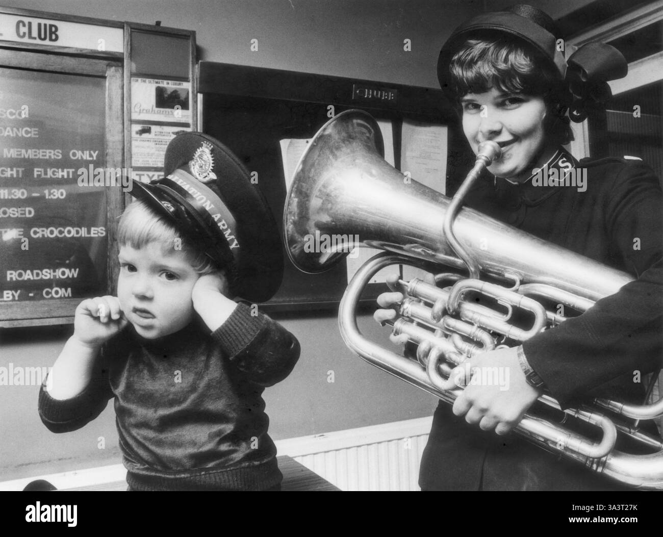 1980s band hi-res stock photography and images - Alamy