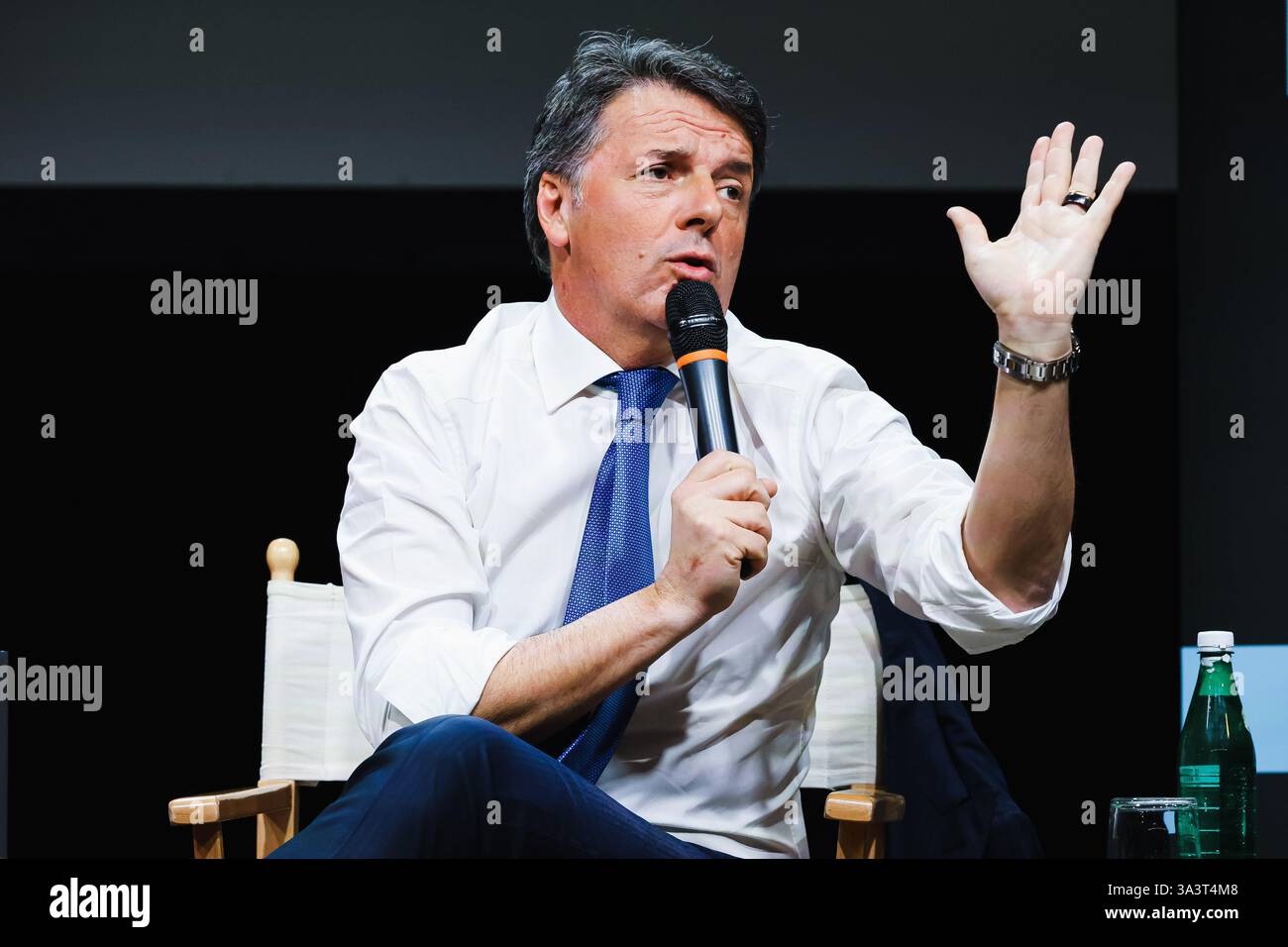 Milan, Italy. 17th Mar, 2025. Milan, Matteo Renzi presents the book L ...