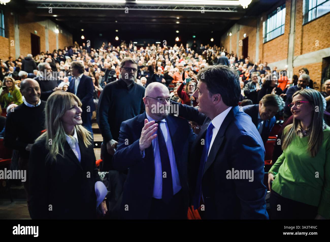 Milan, Italy. 17th Mar, 2025. Milan, Matteo Renzi presents the book L ...