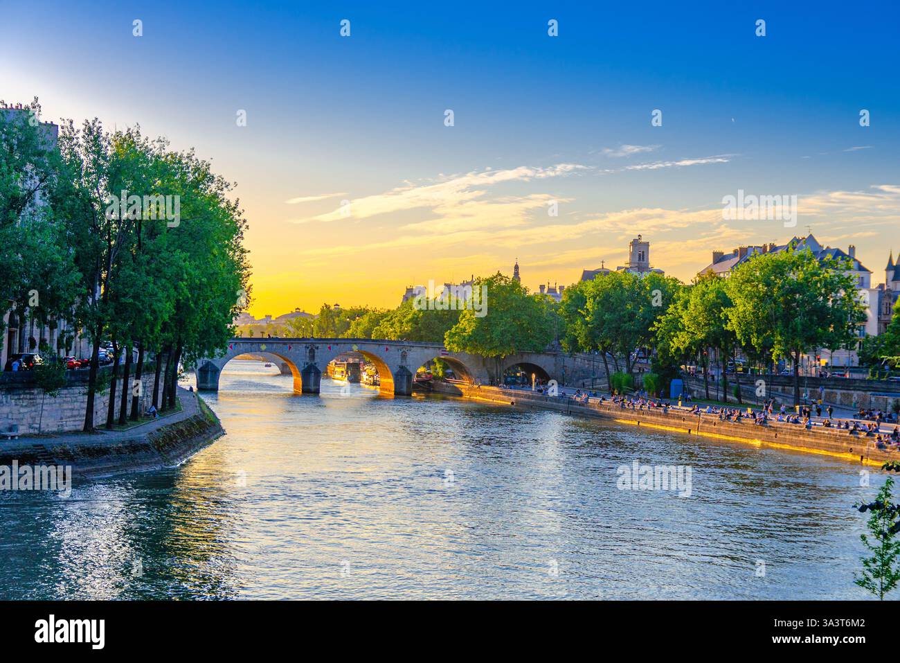 Paris cityscape of historic city center with Pont Marie bridge across ...