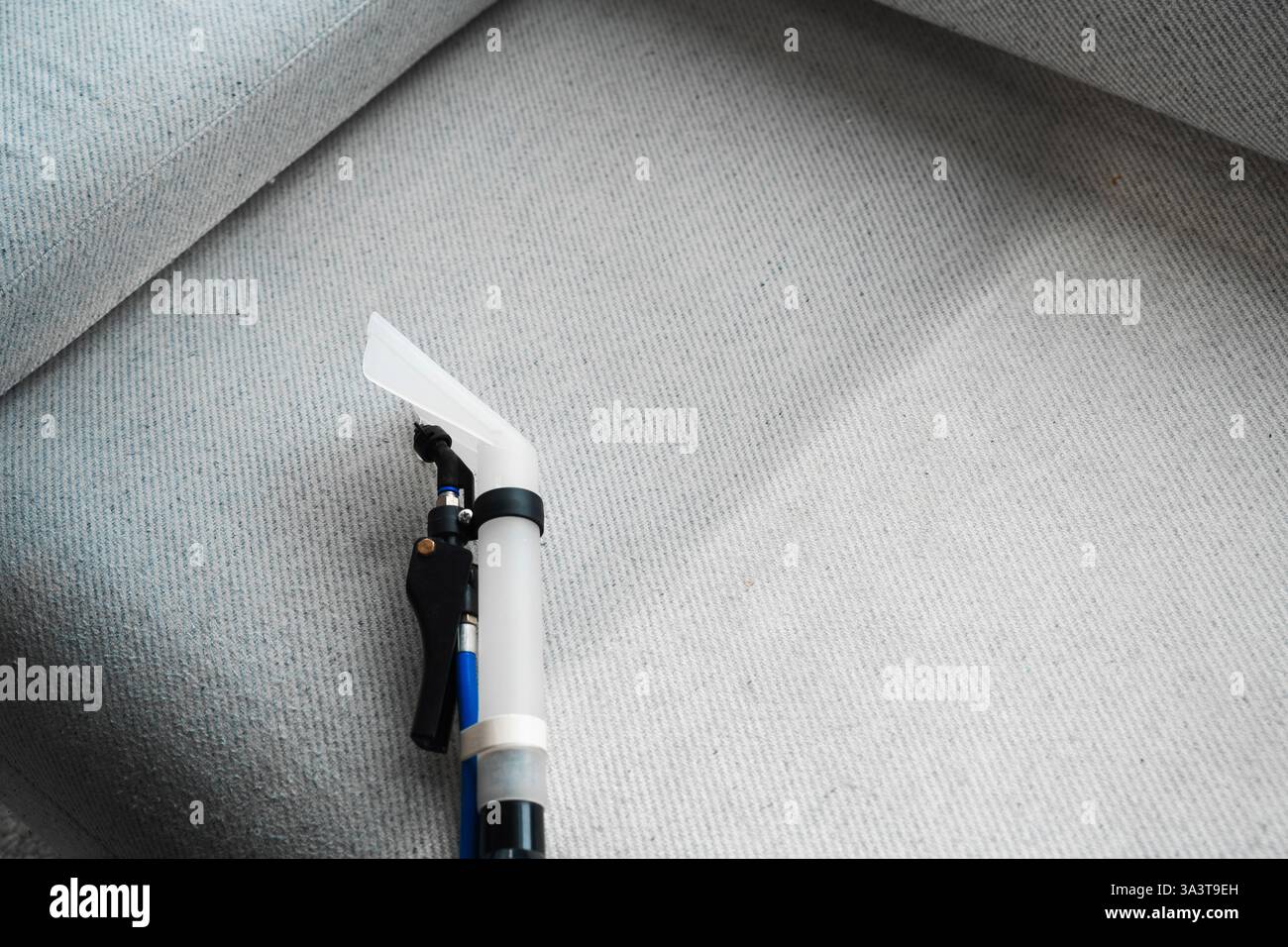 Before after extractor deep hi-res stock photography and images - Alamy