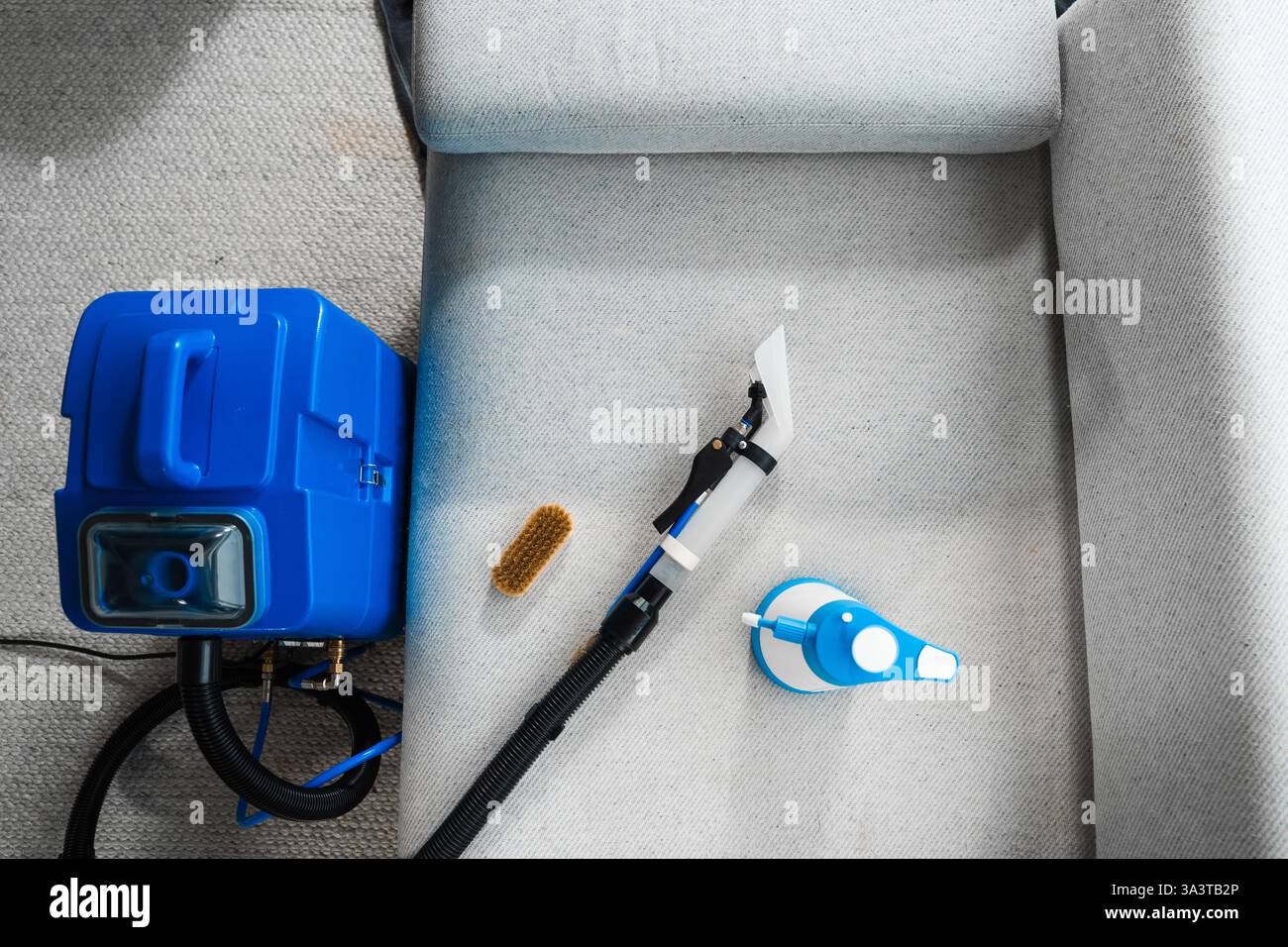 Dry cleaning service devices and tools. Cleaning equipment to dry ...