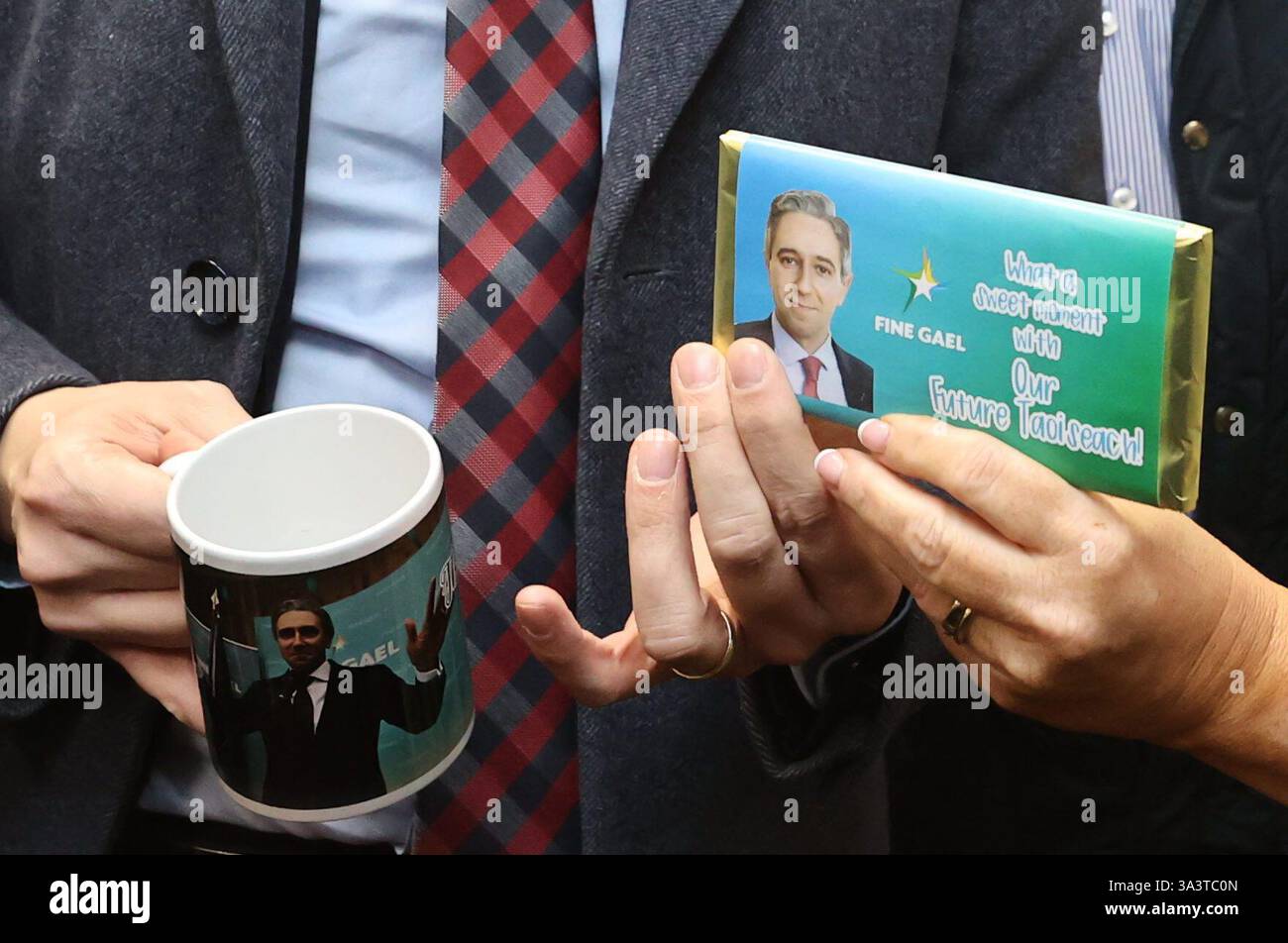 Taoiseach simon harris given hi-res stock photography and images - Alamy