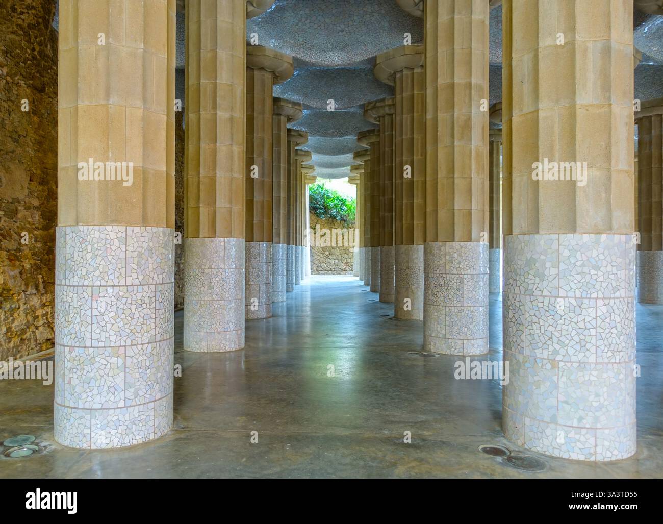 Hypostyle Palace Room, Symmetrical Passage Framed by Marble Columns ...