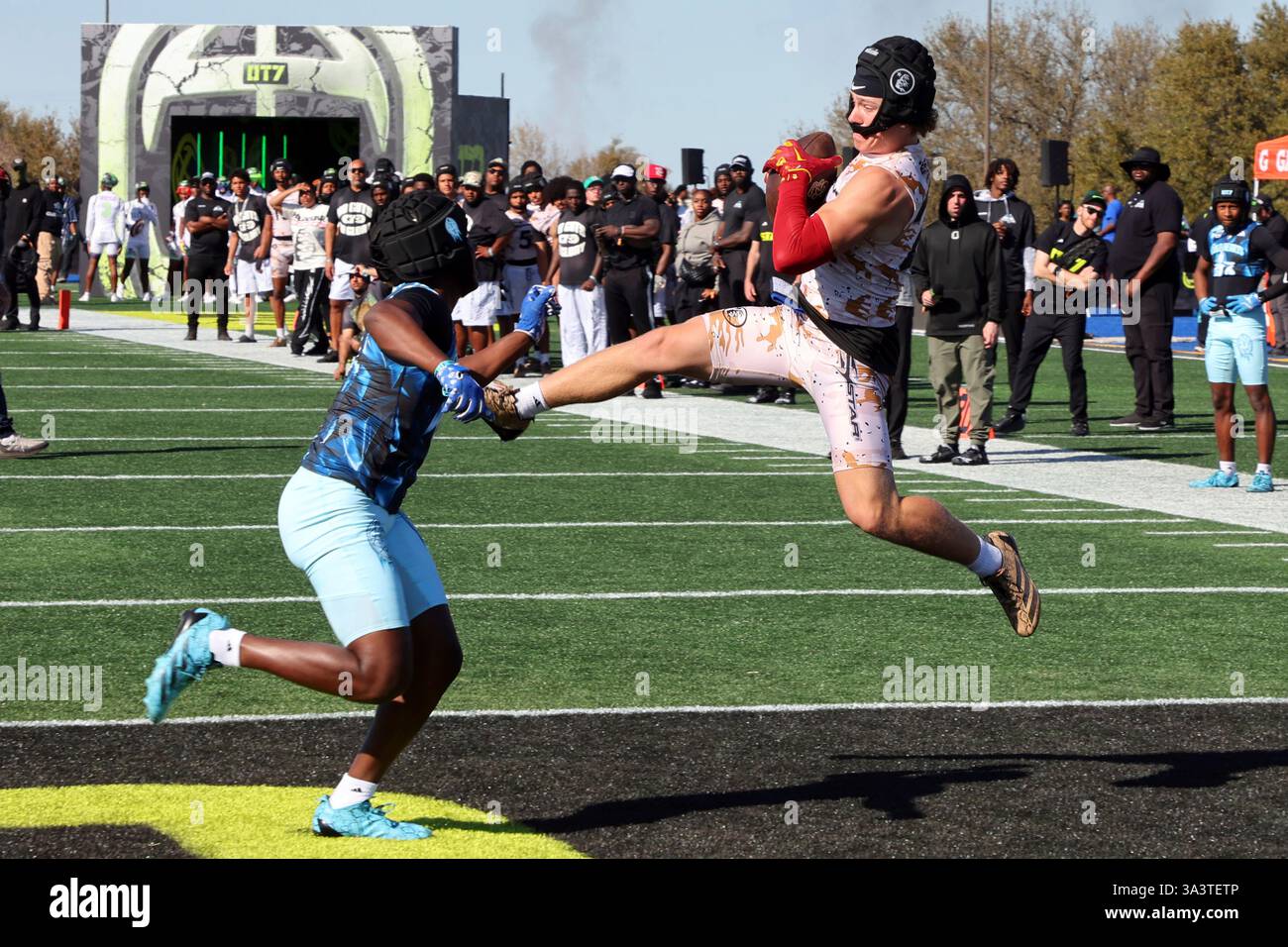 Hellstar wide receiver Dillon Booth (22) makes a touchdown reception ...