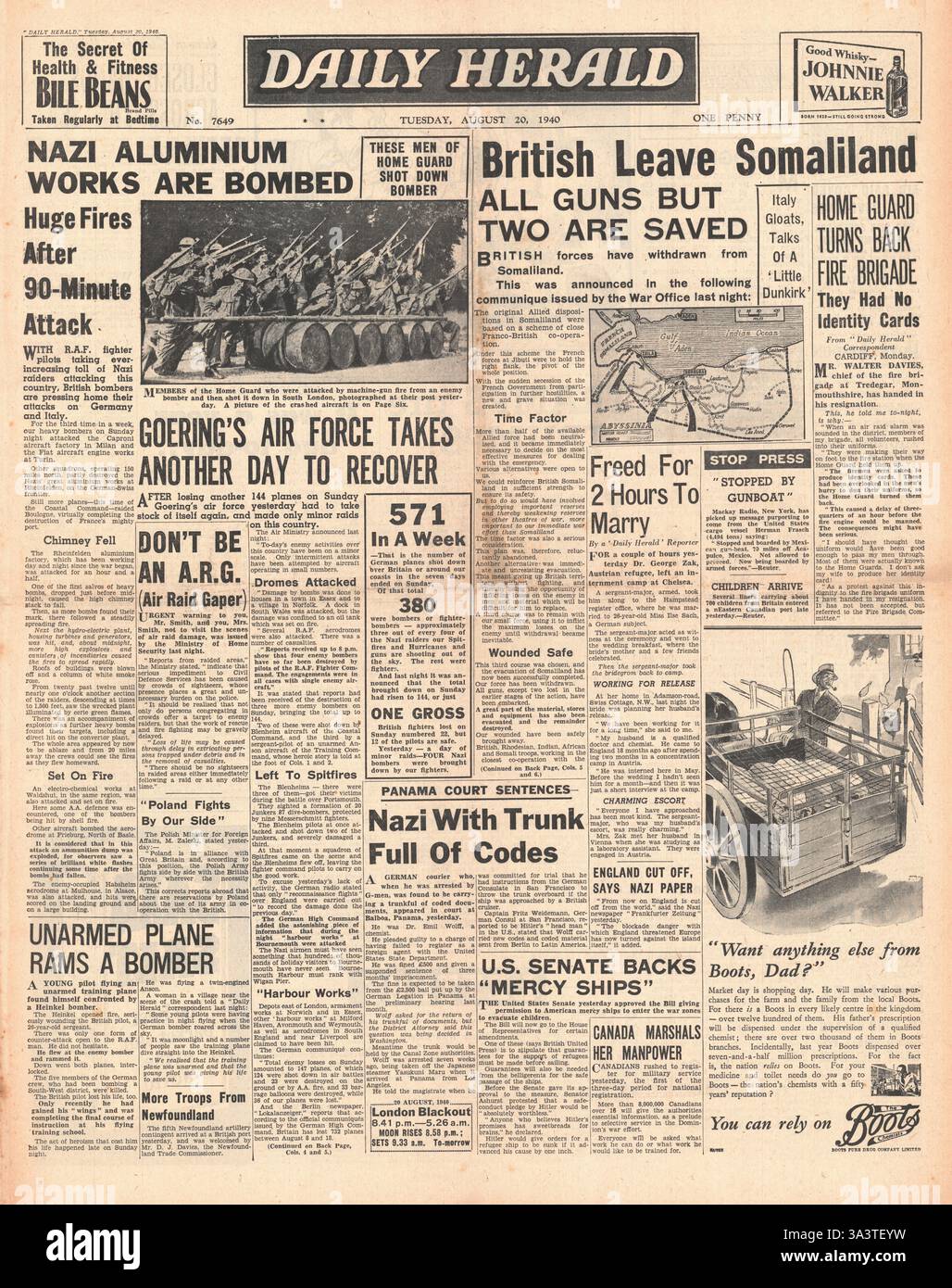 1940 daily herald raf bombing raids on germany hi-res stock photography ...