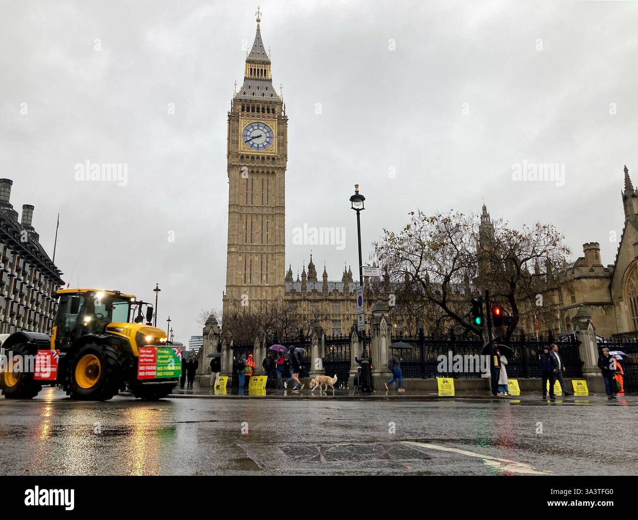 Farmers protest in central London over the changes to inheritance tax ...