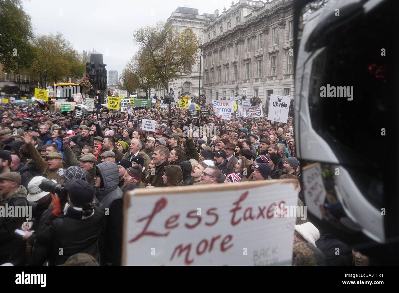 Farmers protest in central London over the changes to inheritance tax ...