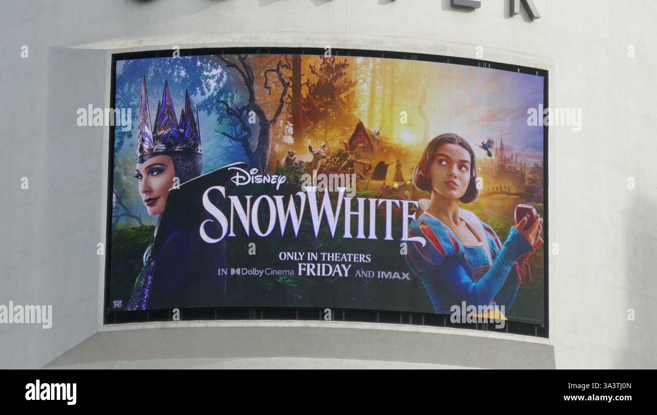 Gal gadot 2025 hi-res stock photography and images - Alamy