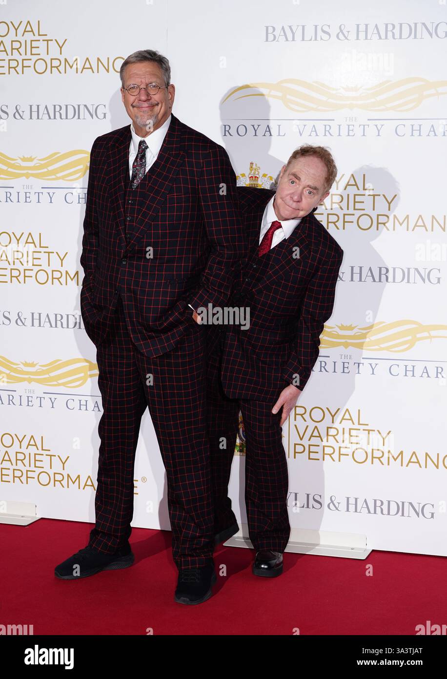 Penn (left) and Teller arrive for the Royal Variety Performance at the ...