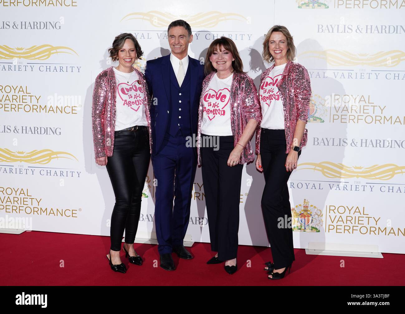 Marti Pellow and Lorraine Kelly arrive for the Royal Variety ...