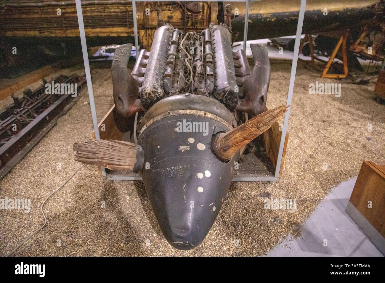 Handley Page Halifax bomber RAF Museum Hendon, recovered from Lake ...