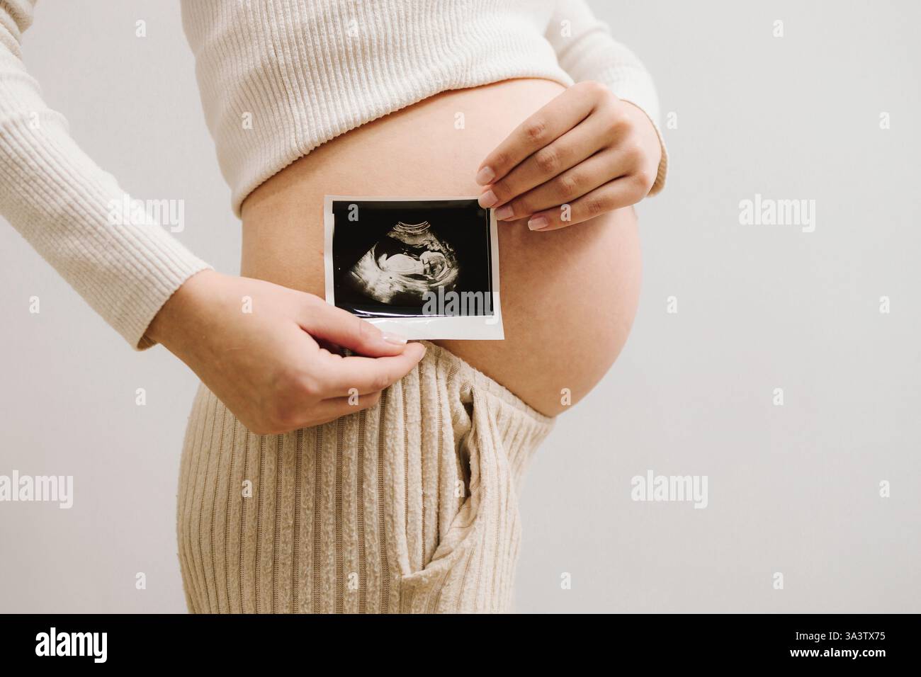 Method sonogram hi-res stock photography and images - Alamy