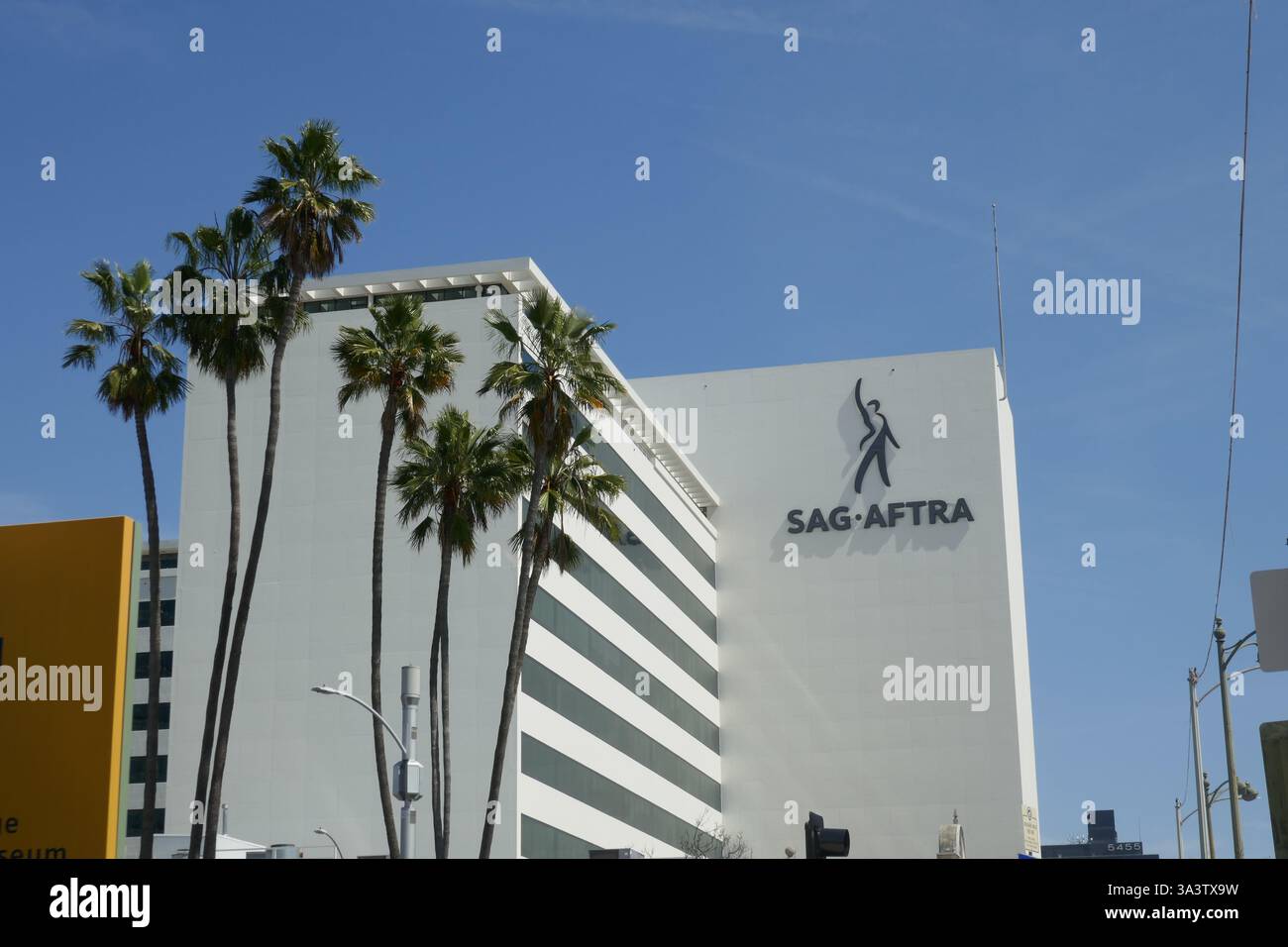 Los Angeles, California, USA 16th March 2025 SAG-AFTRA Offices at 5757 ...
