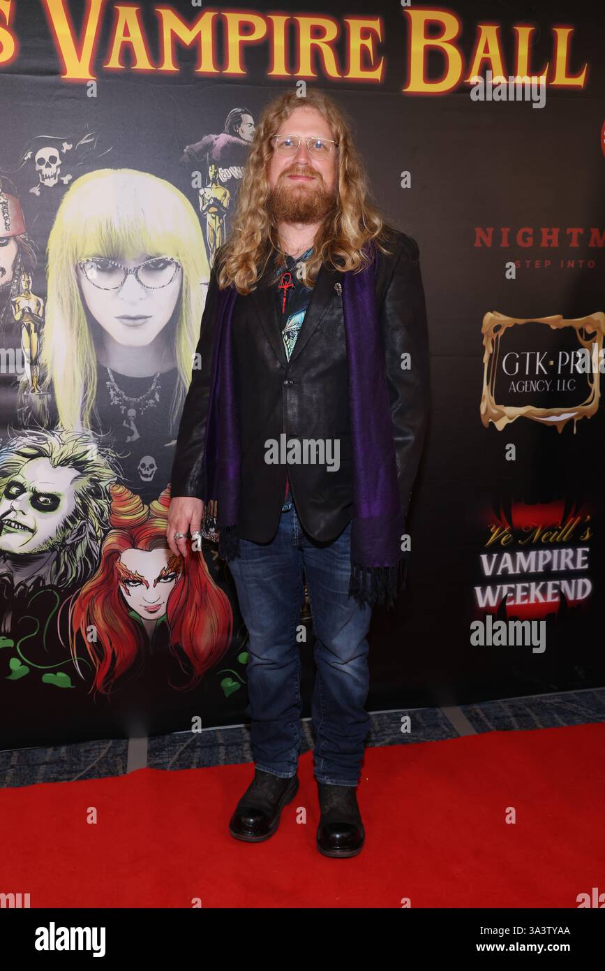 Burbank, California, USA. 15th March, 2025. Peter Cole attending Ve ...