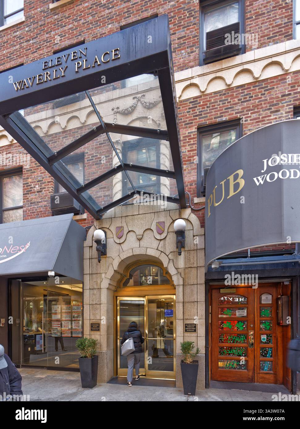 Samuel N. Polis designed 11 Waverly Place, a 12-story polychrome brick ...