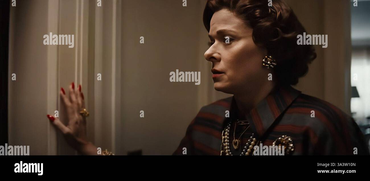 THE ALTO KNIGHTS, (aka ALTO KNIGHTS), Debra Messing as Bobbie Costello ...