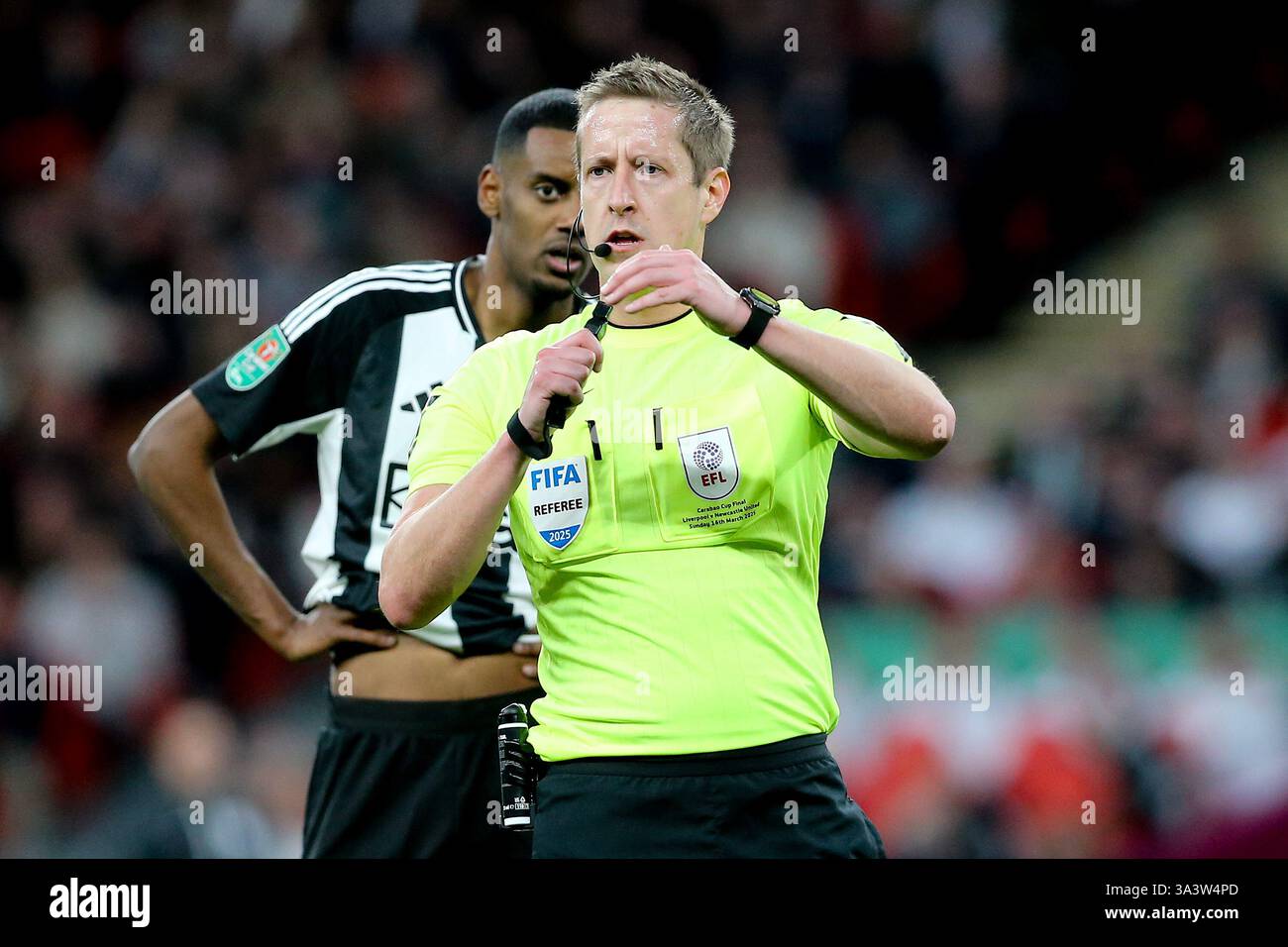 London, UK. 16th Mar, 2025. Referee John Brooks looks on. Carabao Cup ...