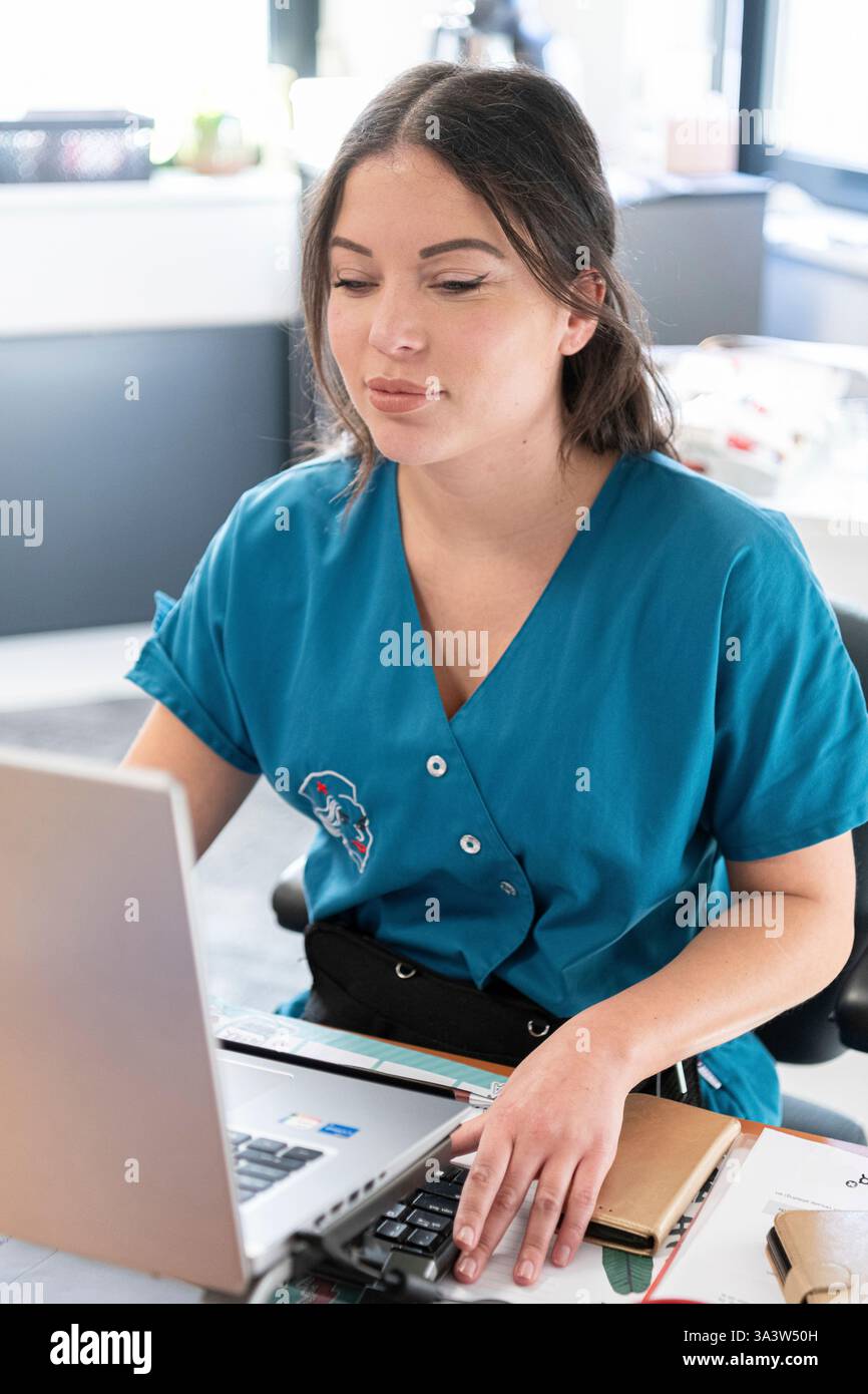 Administrative tasks hi-res stock photography and images - Alamy
