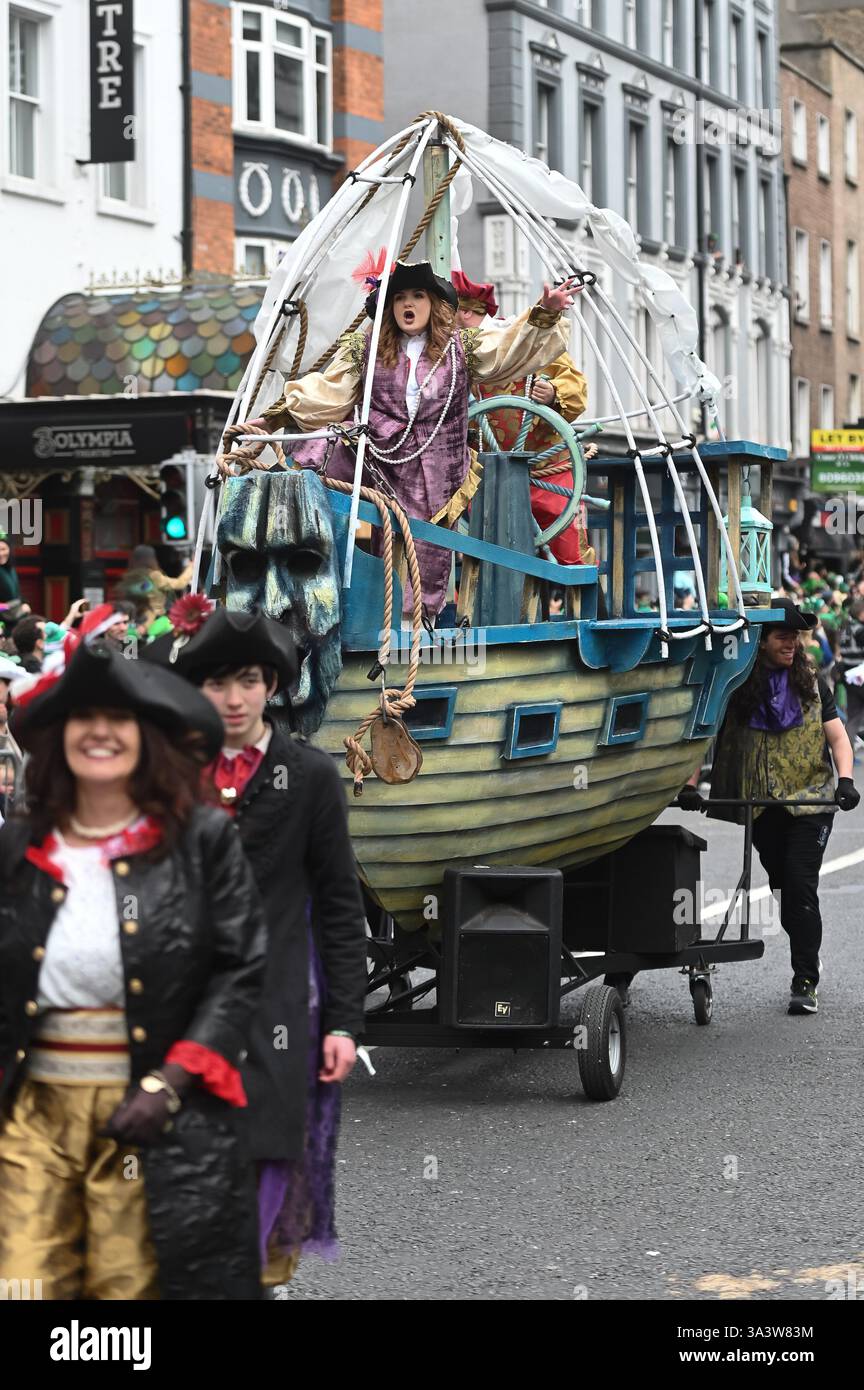 March 17, 2025, Dublin, Dublin, Ireland: Performers and spectators take part in the St Patrick's ...