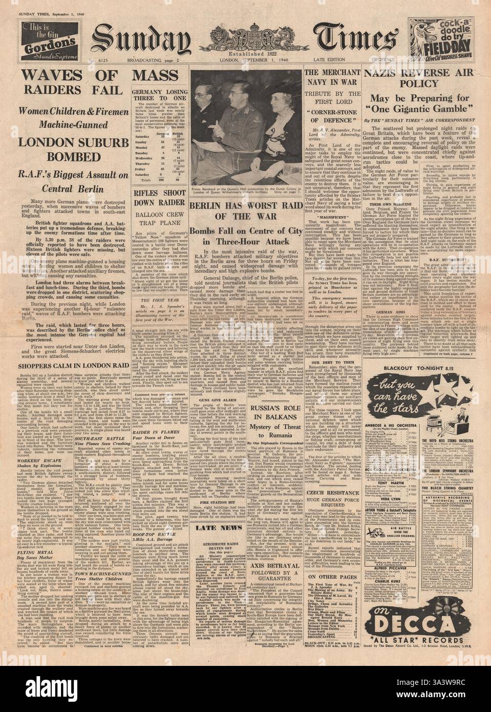 1940 sunday times luftwaffe raids on london and south east hi-res stock ...