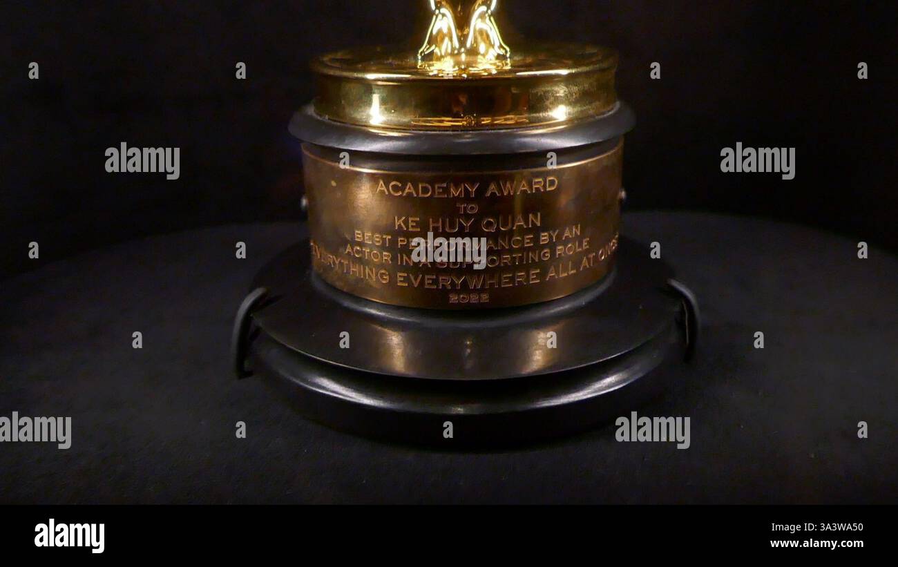 Los Angeles, California, USA 16th March 2025 Actor Ke Huy Quan Oscar on ...