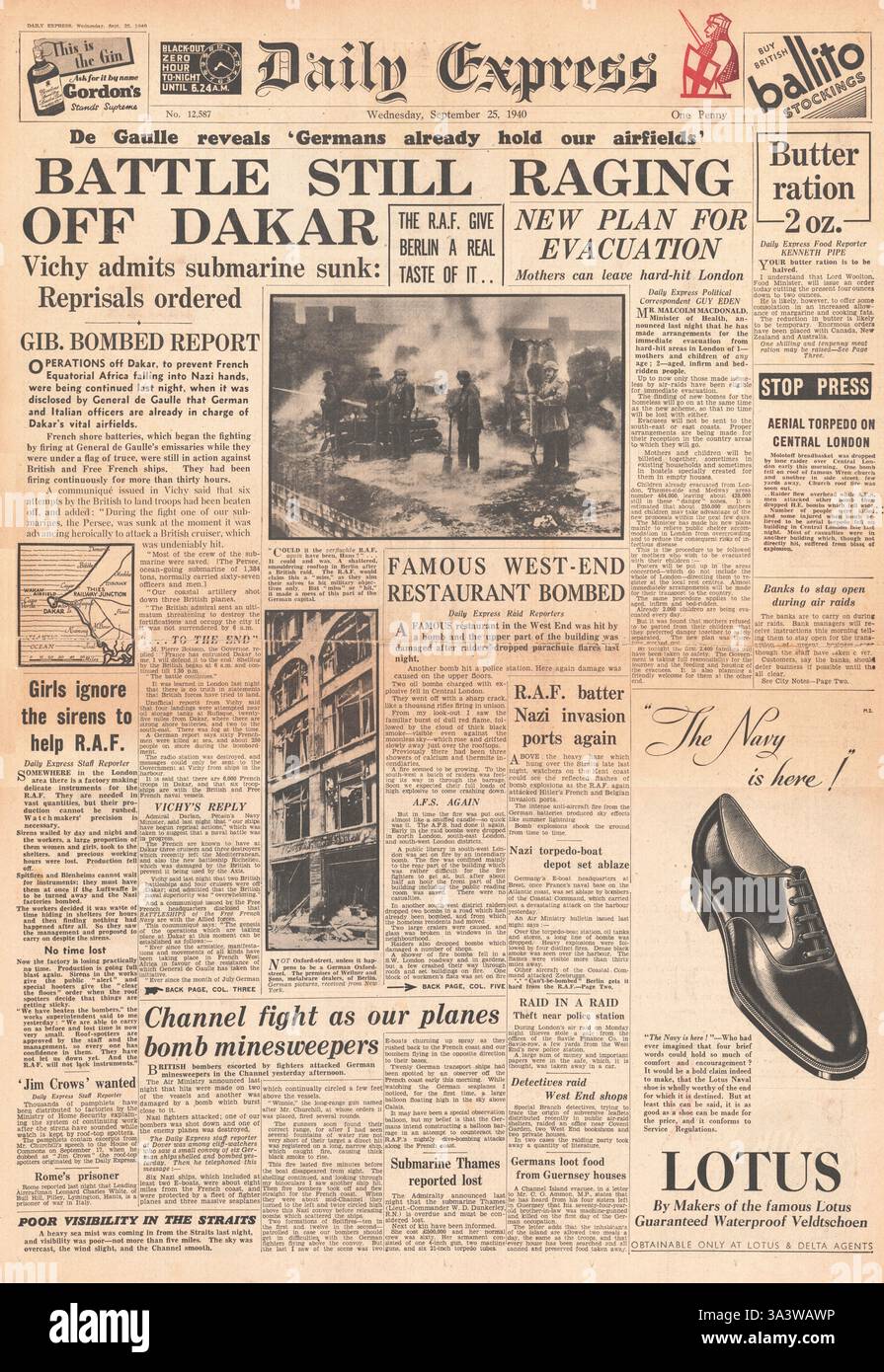 Daily express 1940 hi-res stock photography and images - Alamy
