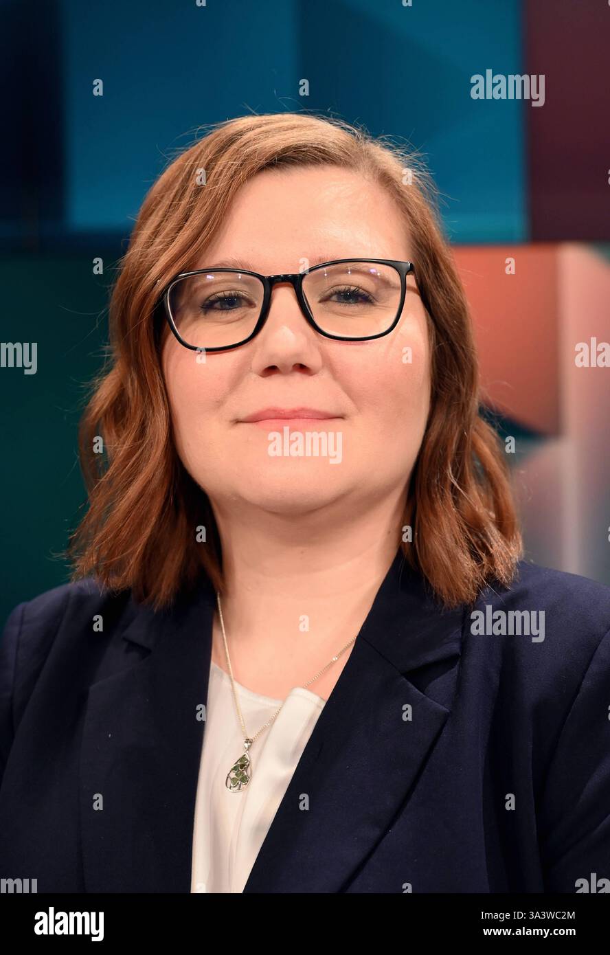 Politikwissenschaftlerin Andrea Rotter, Leiterin Außen- und ...