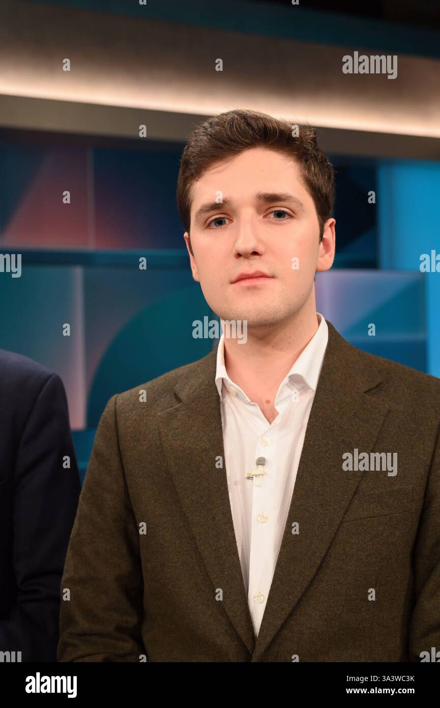 Podcaster und Autor Ole Nymoen zu Gast in der ARD Talkshow Hart aber ...