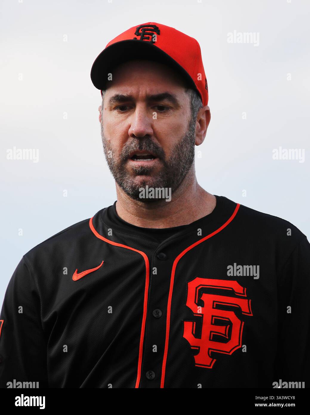 Scottsdale, Arizona, USA. 11th Mar, 2025. San Francisco Giants pitcher ...
