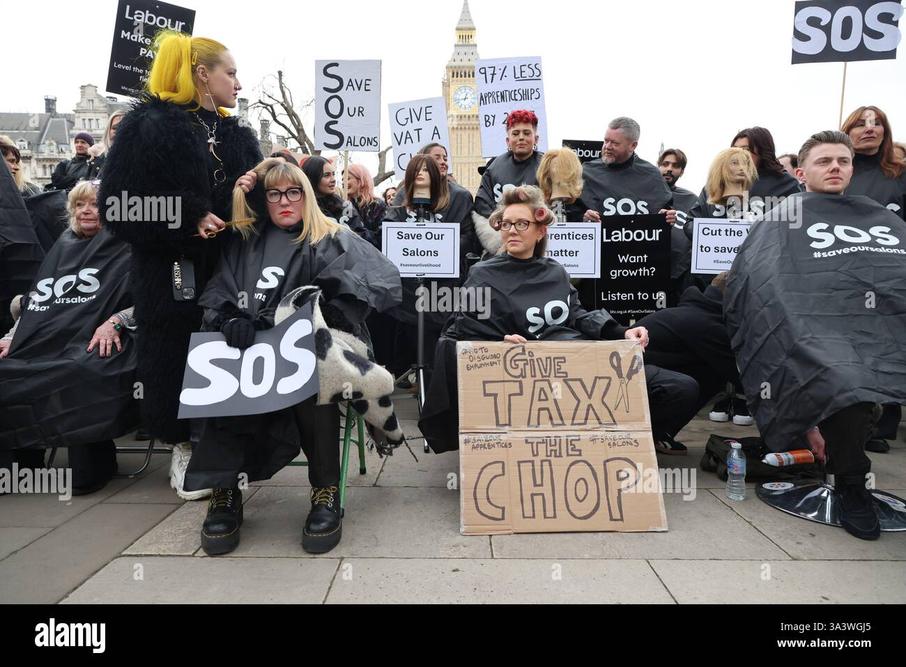 London, UK. 17th Mar, 2025. Beauty sector staff members wearing black ...