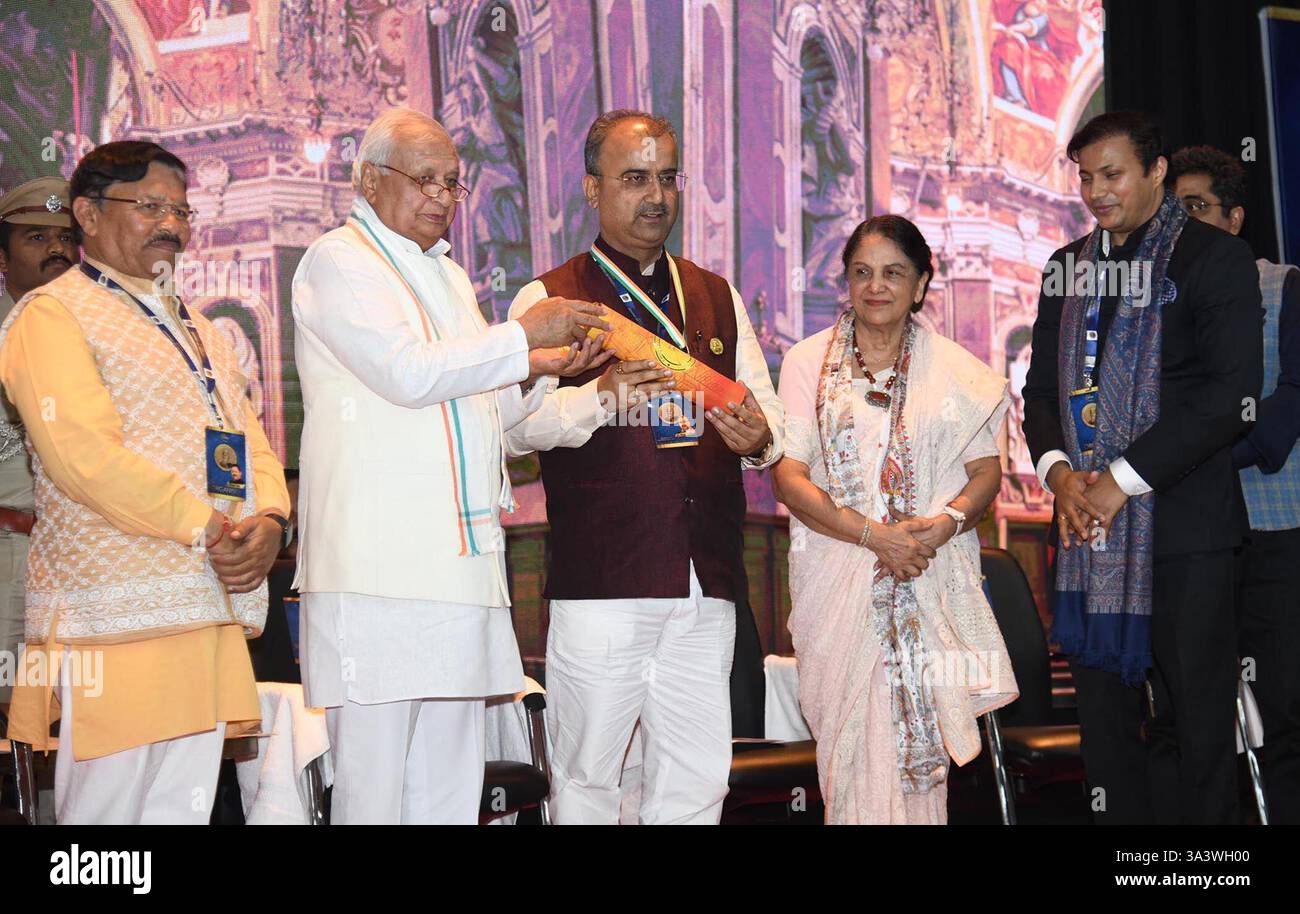PATNA, INDIA - MARCH 17: Bihar Governor Arif Mohammad Khan honouring ...