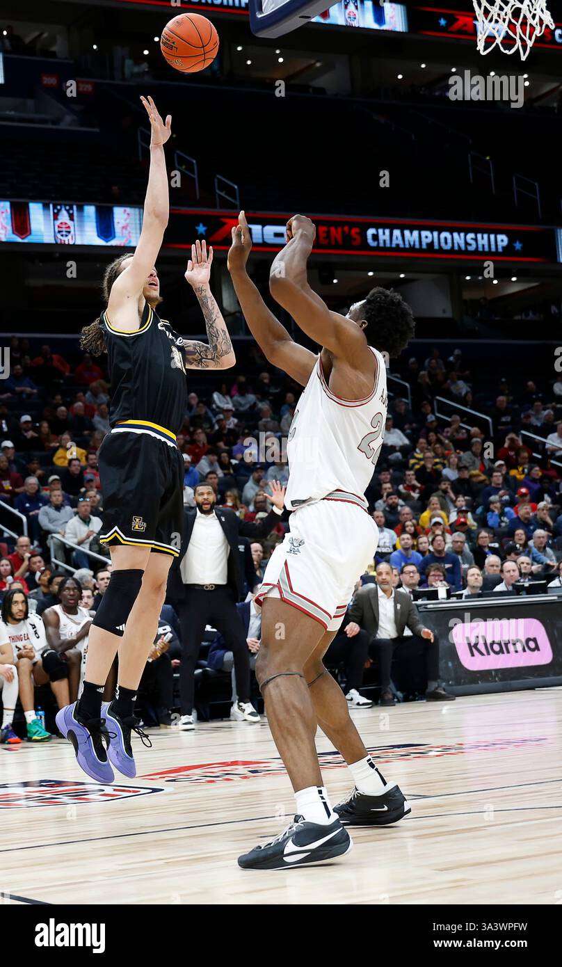 March 13, 2025: La Salle Explorers Forward (21) Mac Etienne puts up a ...