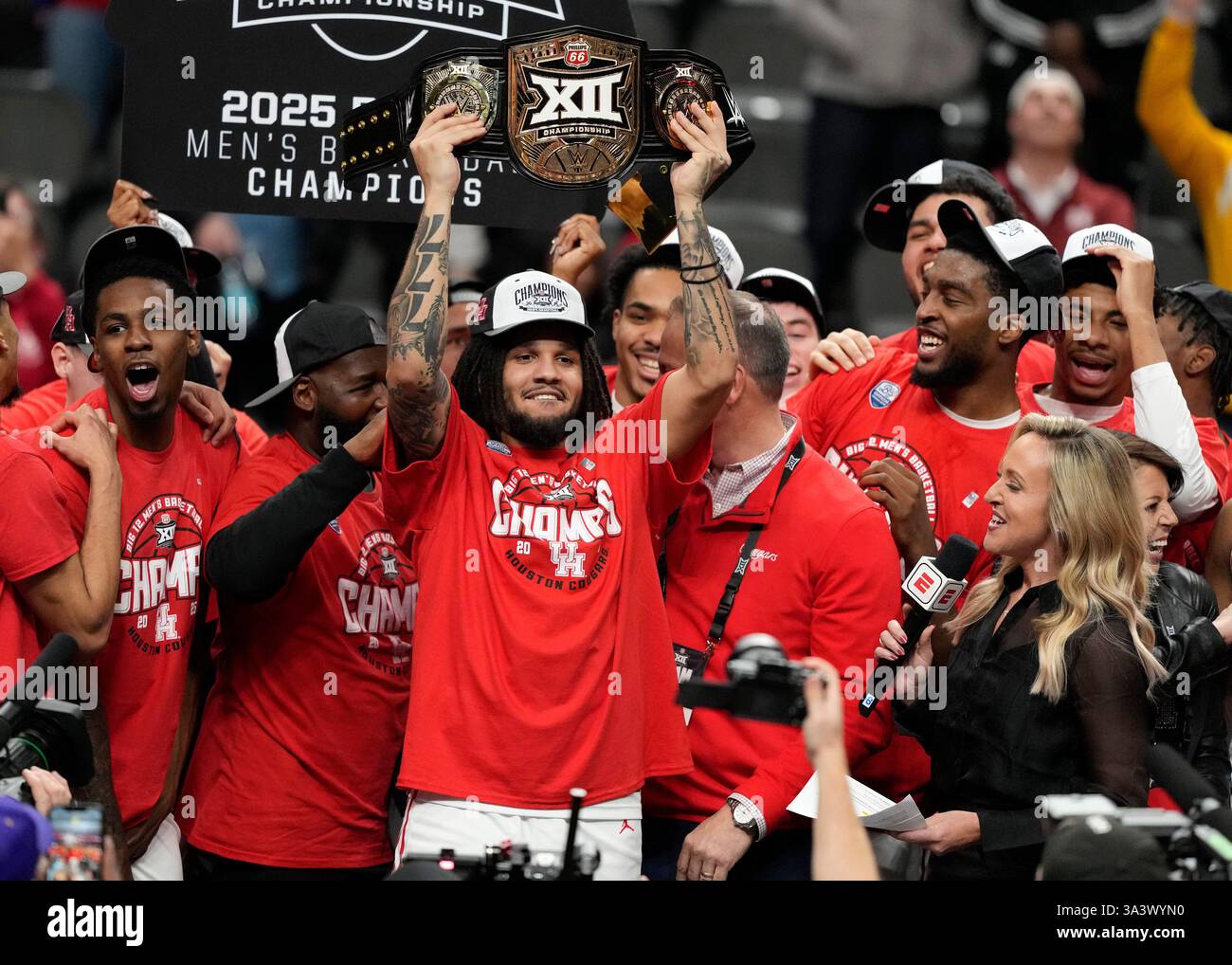 MAR 15 2025: Houston Cougars guard Emanuel Sharp (21) hoists the most ...