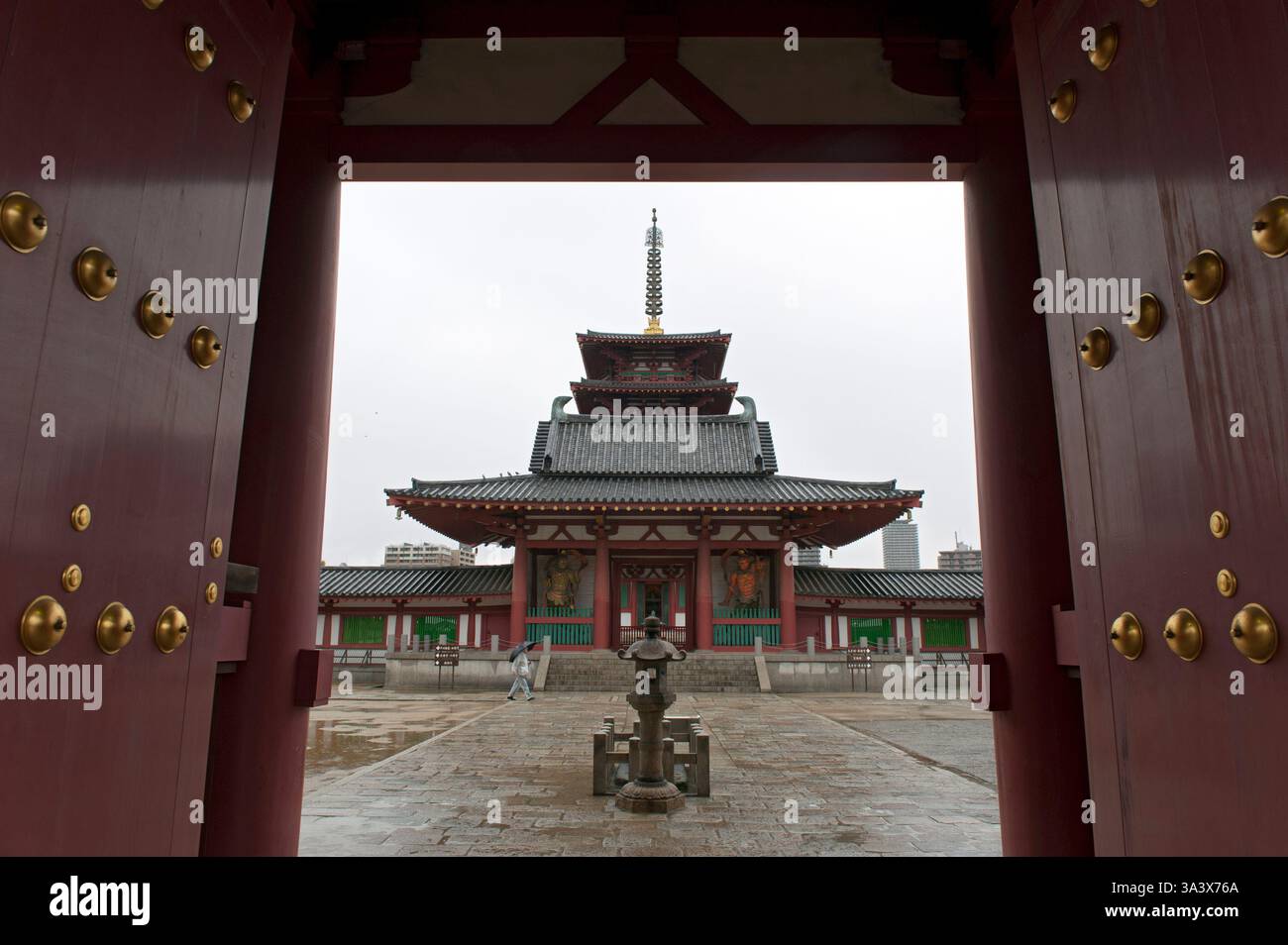 View through the Nandaimon (Grand South Gate) of the Niomon (Middle ...