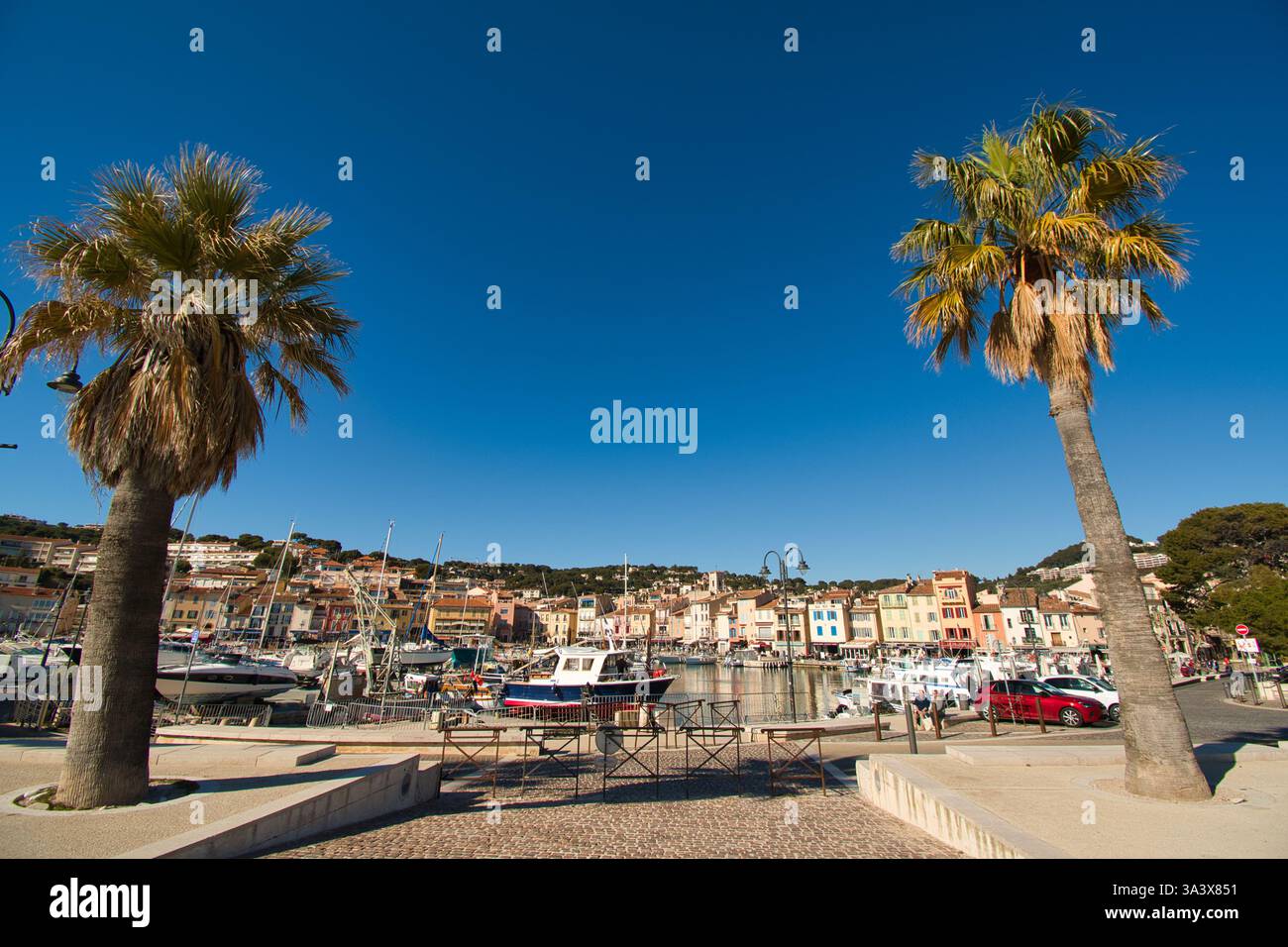 Beach of Saint-Cyr sur Mer at the Cote d'azur in France Stock Photo - Alamy