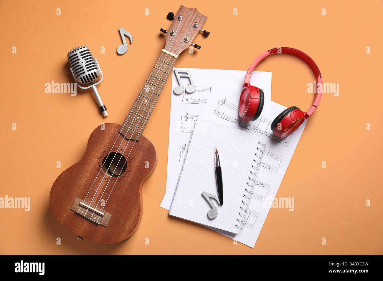 Ukulele modern headphones music hi-res stock photography and images - Alamy