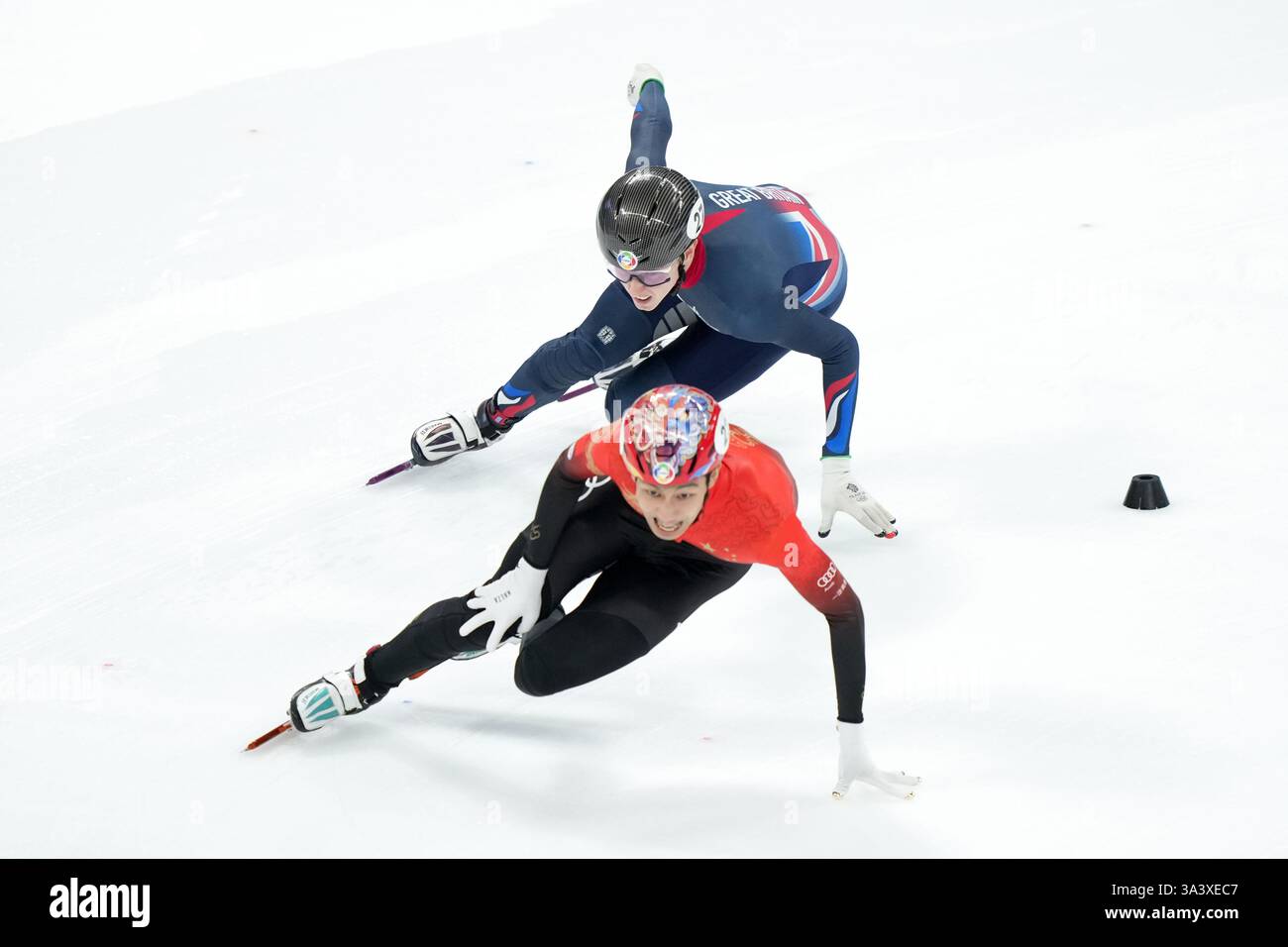 Mens 5000m relay group a final of 2025 short hi-res stock photography ...