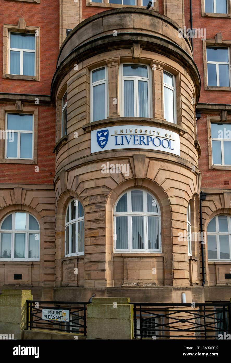 University of Liverpool building, Mount Pleasant, Central Campus ...