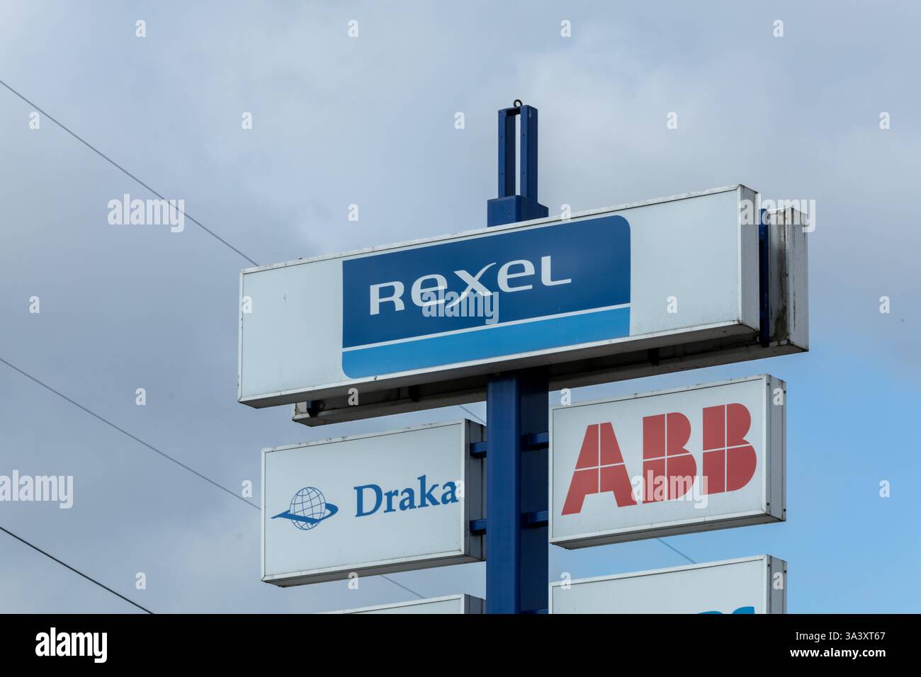Rexel logo hi-res stock photography and images - Alamy