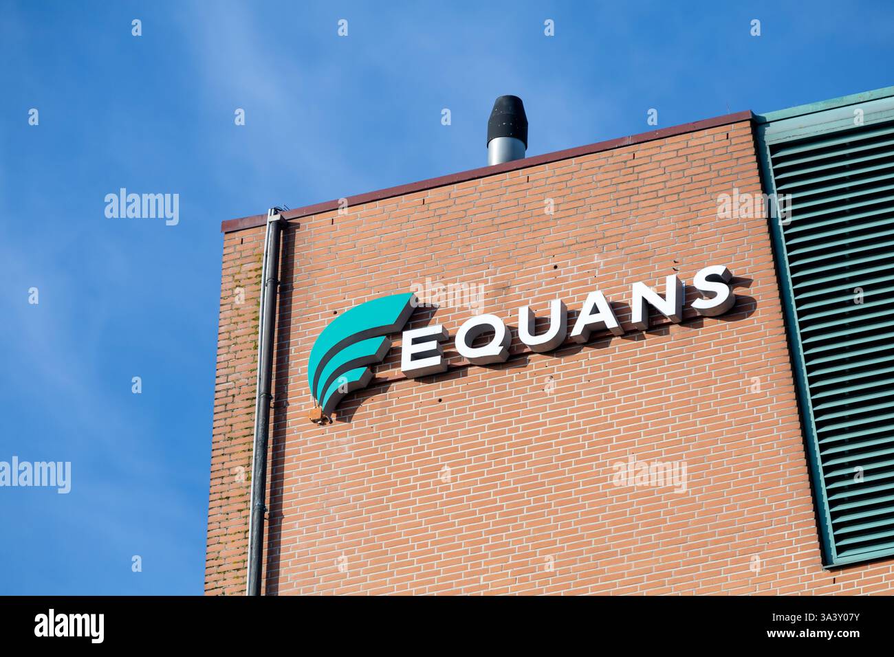 Equans logo hi-res stock photography and images - Alamy