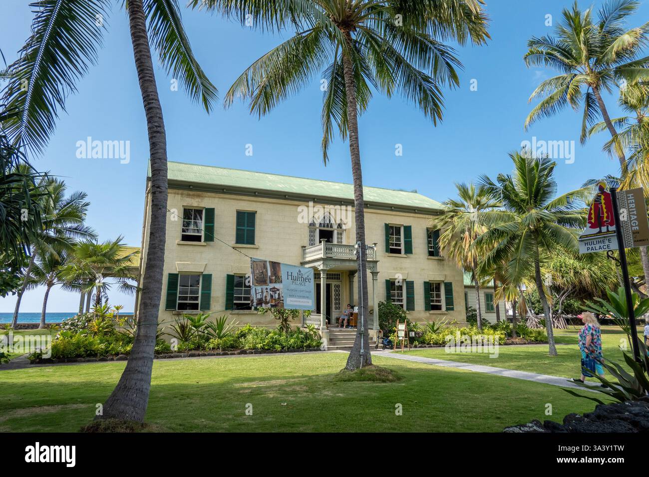 Hulihe'e Palace Kailua-Kona Summer Palace For Hawaiian Royalty, In ...