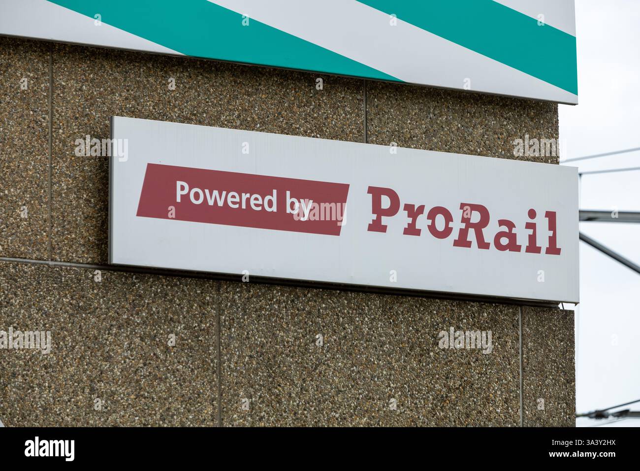 ProRail sign logo at the traffic control station Utrecht Pro Rail Stock ...