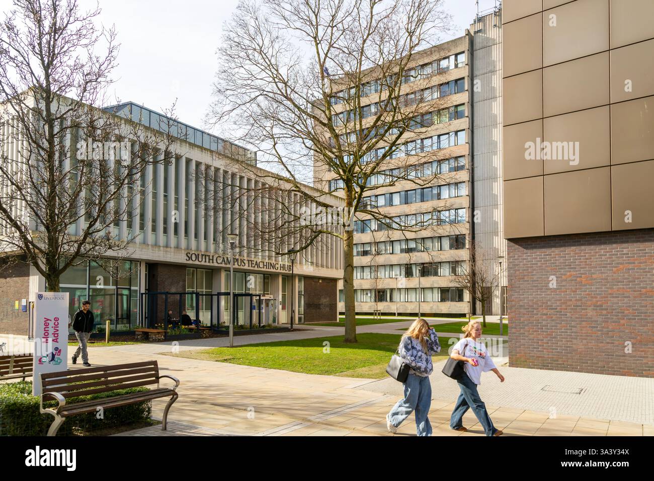 South Campus Teaching Hub building, South Campus, University of ...