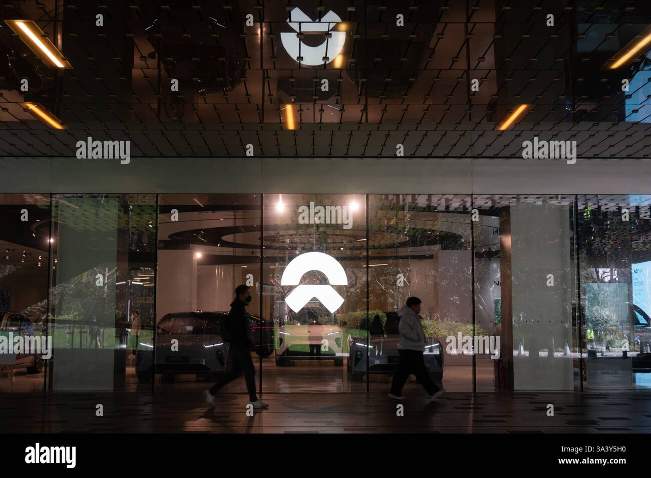 Shanghai, China. 18th Mar, 2025. SHANGHAI, CHINA - MARCH 18, 2025 ...