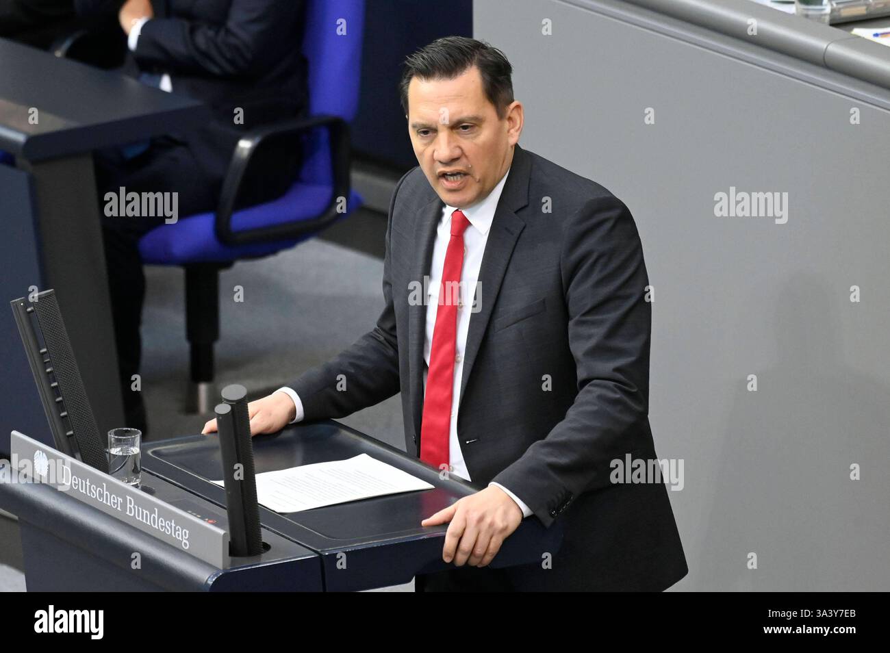 Johannes Fechner in der 214. Sitzung des Deutschen Bundestages zur ...