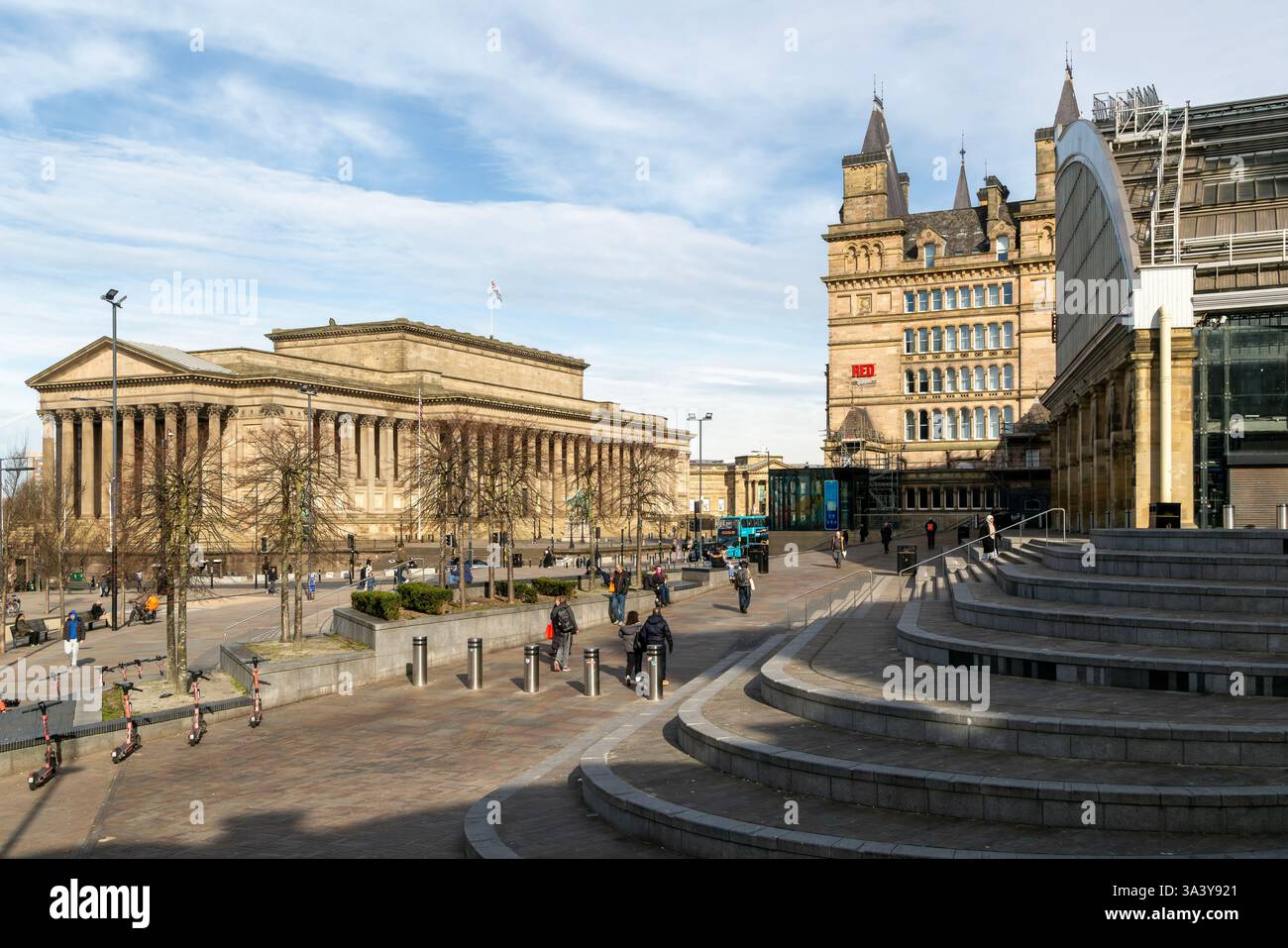 Neoclassical neo-Grecian architecture of St George's Hall building ...