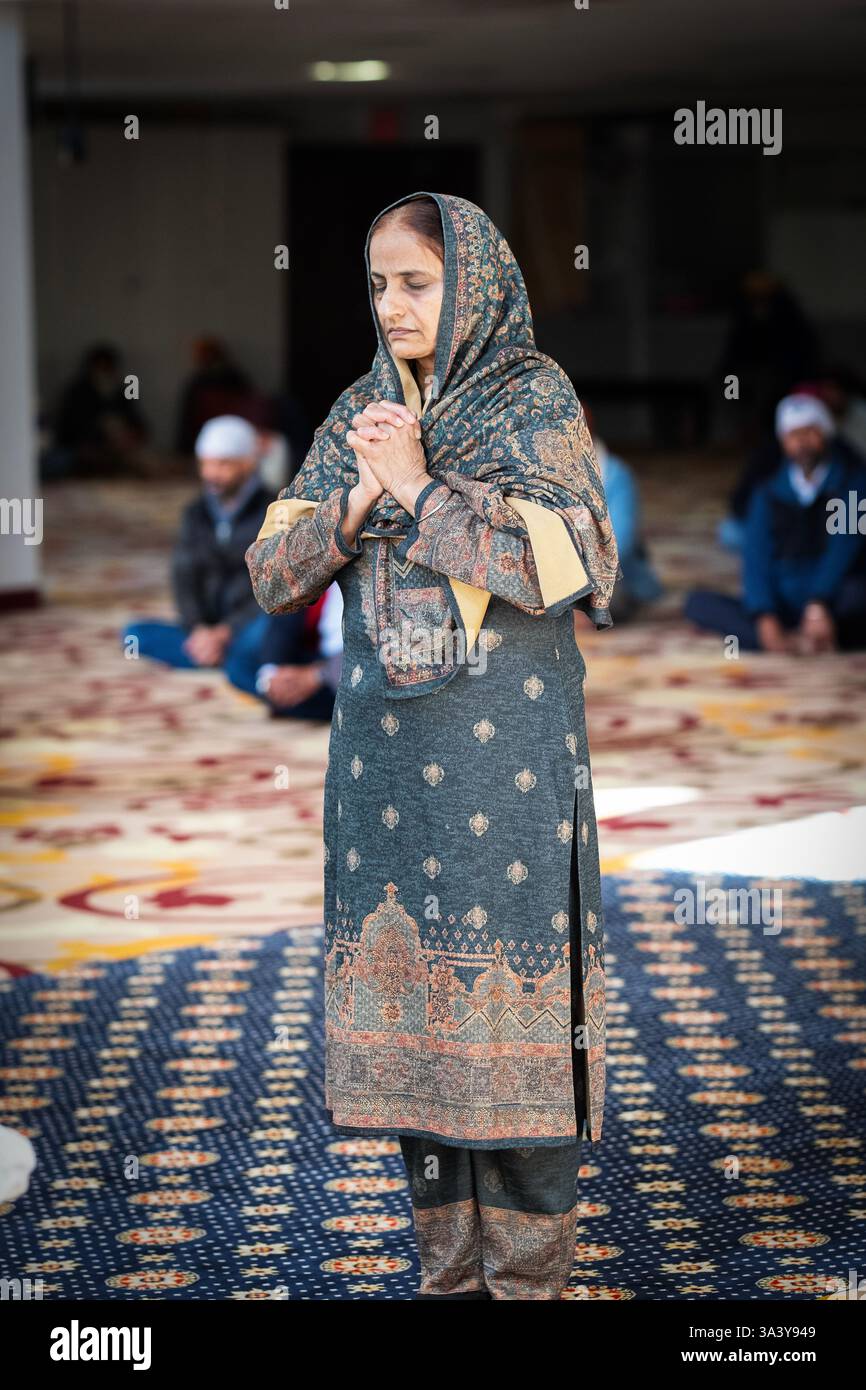 Chunni hi-res stock photography and images - Alamy