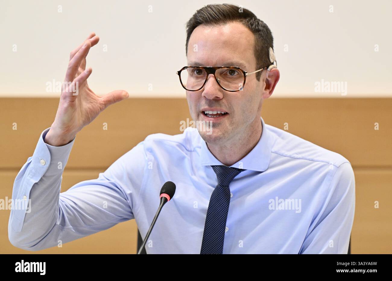 Minister for employment and equal opportunities hi-res stock ...