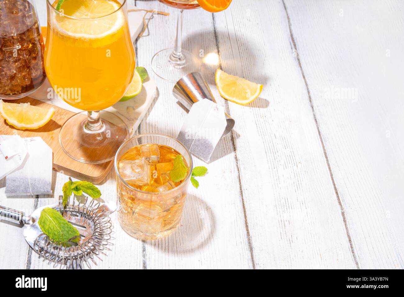 Trendy Tea Inspired cocktail set from green, oolong, black, chai and ...